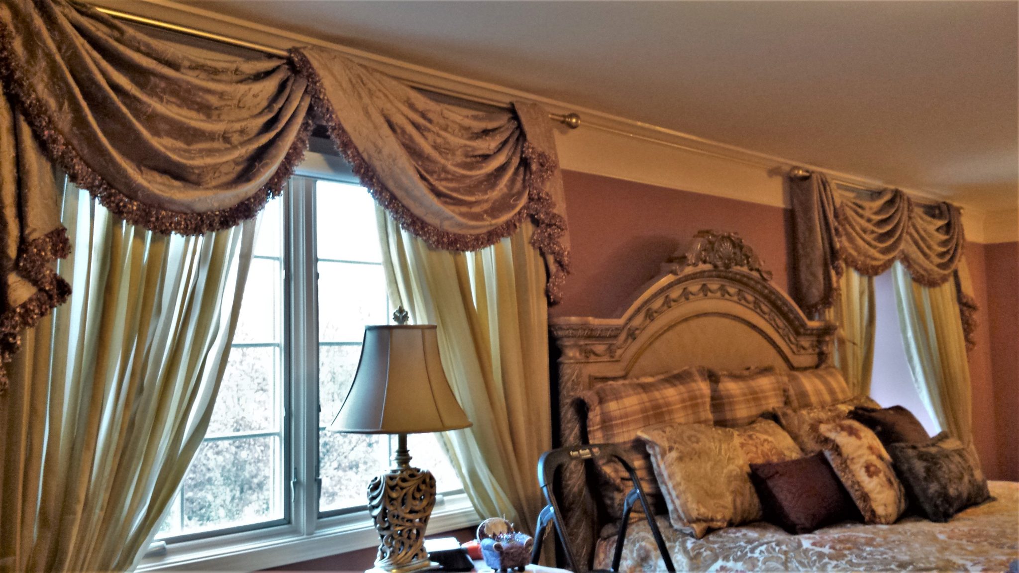 Make an Open Pole Empire Swag Valance - Renee Romeo